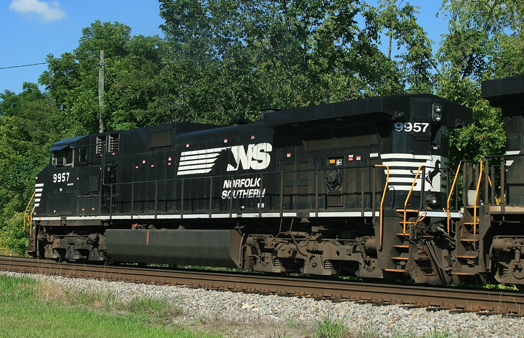 NS 9957